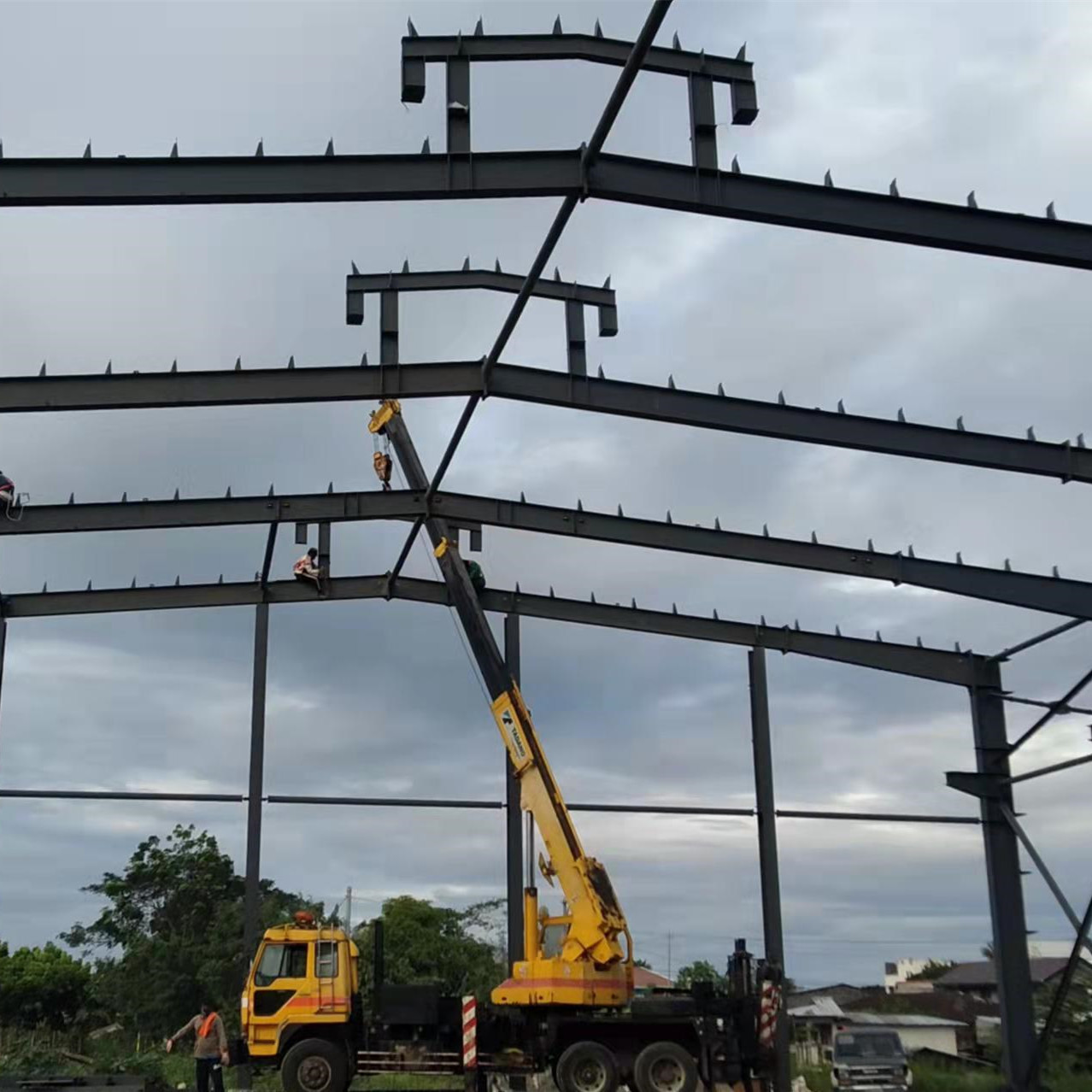 Sturdy Prefab Steel Building Factory , Modern Prefab Steel Structure ...