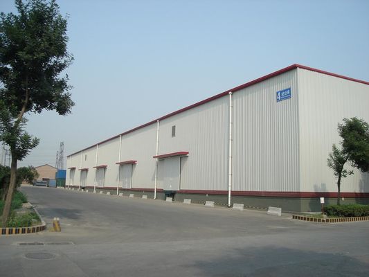 Customized Carbon Steel Structural Buildings Pre Engineered Steel Frame ...